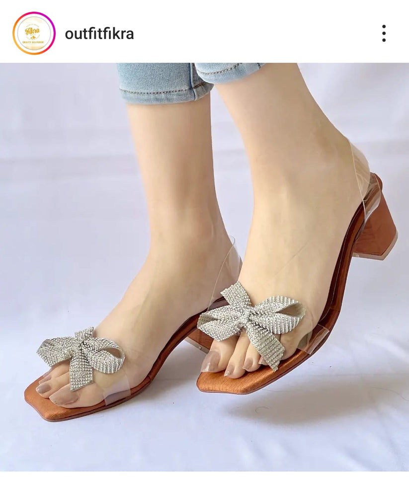 FAP HEEL(2"INCHES BLOCK HEEL) – Fikra Outfits